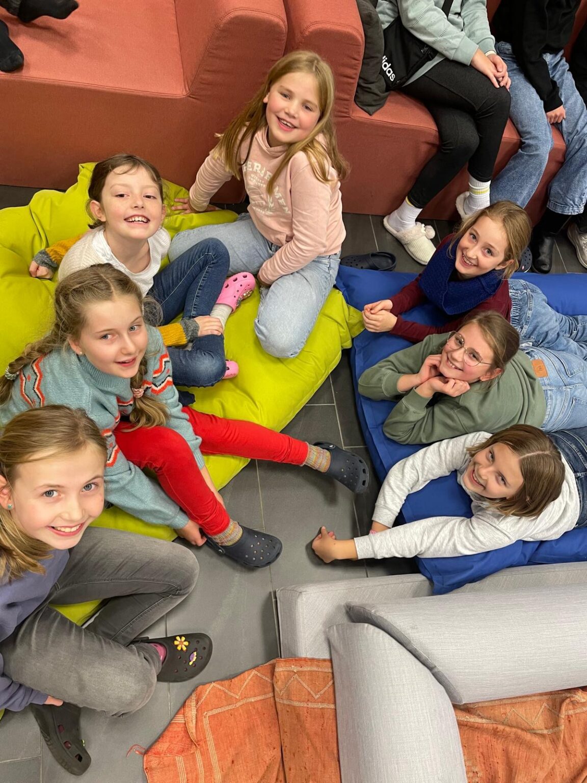 Home - Schule